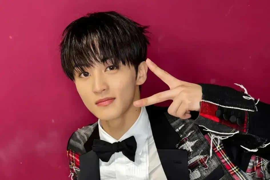 Mark do NCT conquista o 3º troféu com '1999' no Music Core