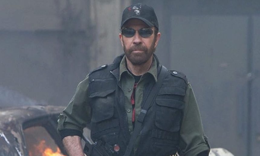 A Condição Singular de Chuck Norris em 'Os Mercenários 2'